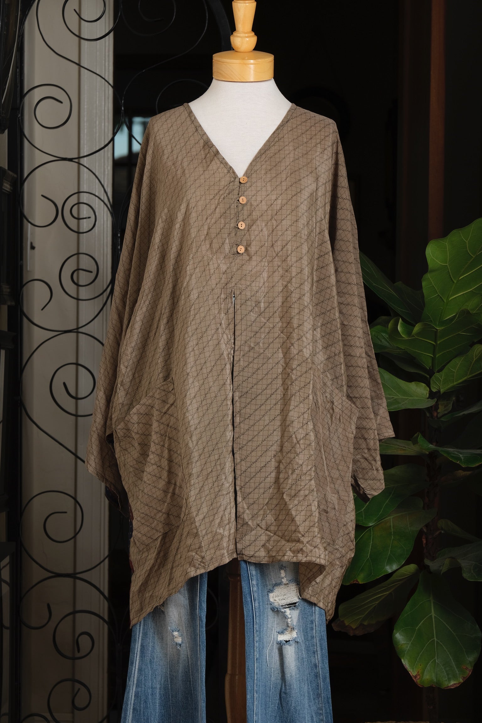 Split Tunic in Taupe and More – Chateau Bel Age Boutique