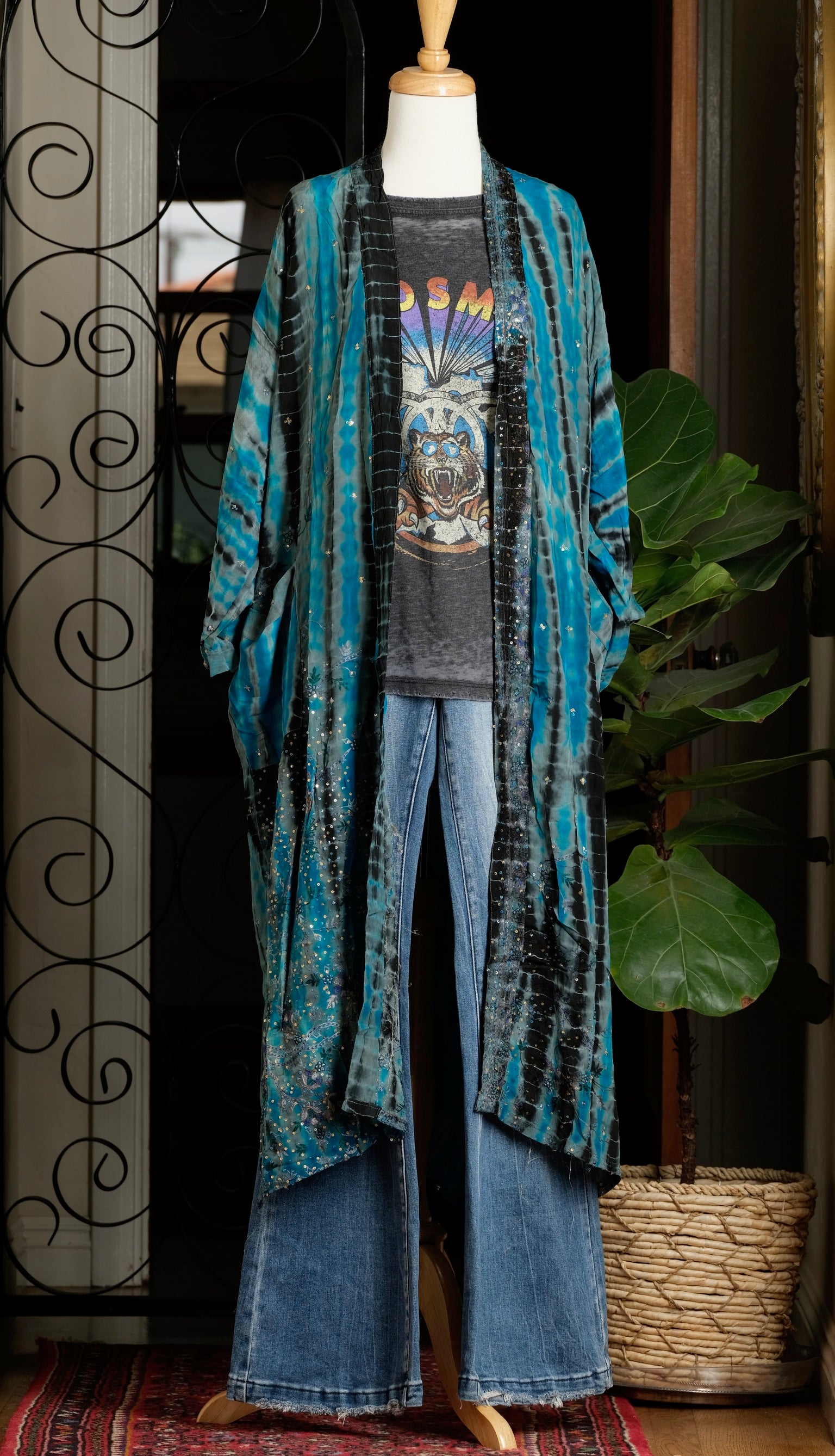 Smoke Duster in Turquoise Milky Way – Chateau Bel Age Boutique