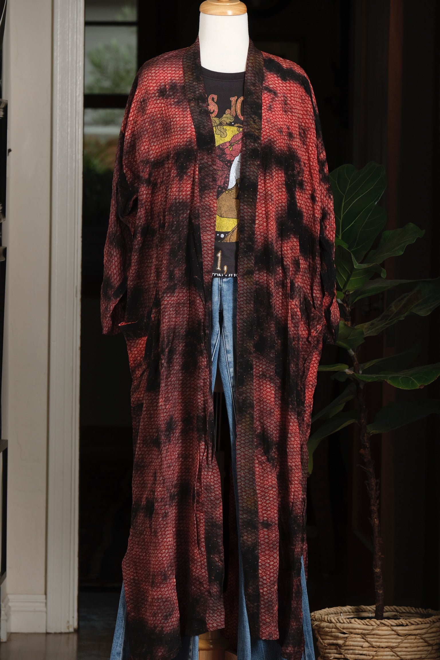 Smoke Duster in Red Smoke – Chateau Bel Age Boutique