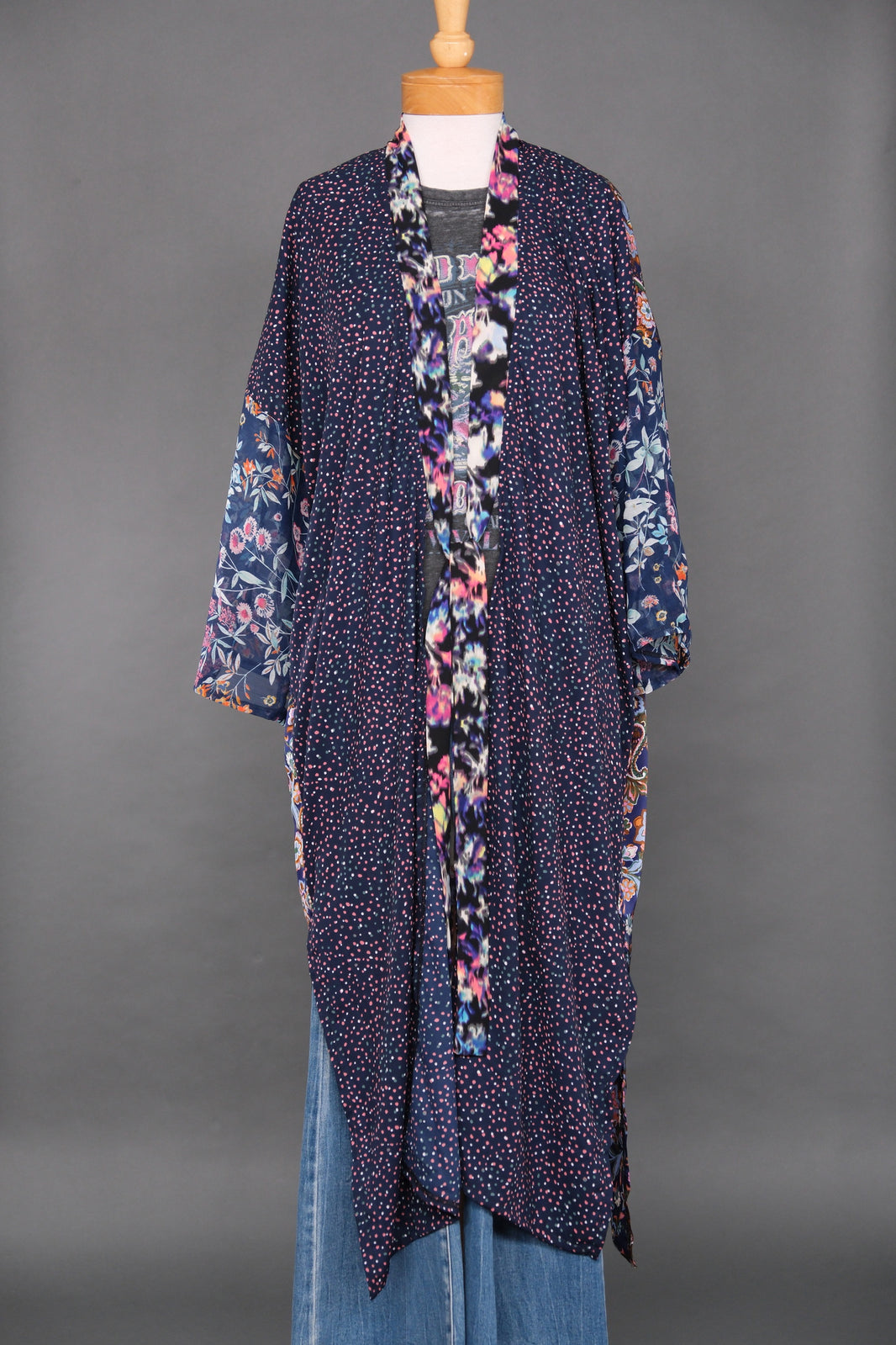 DUSTERS & TOPPERS – Page 8 – Chateau Bel Age Boutique