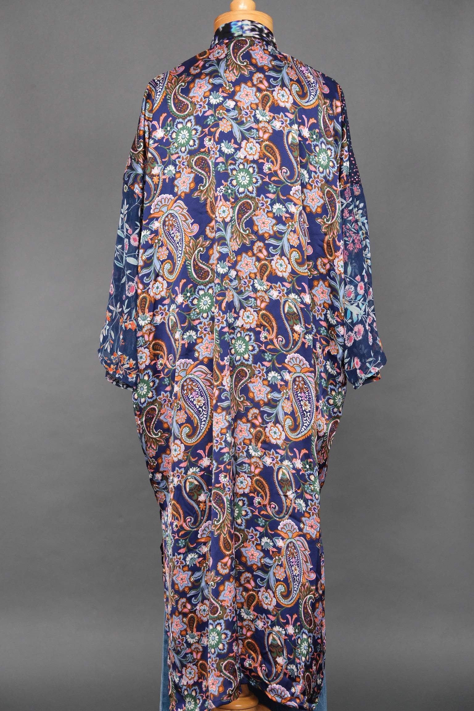 DUSTERS & TOPPERS – Page 8 – Chateau Bel Age Boutique