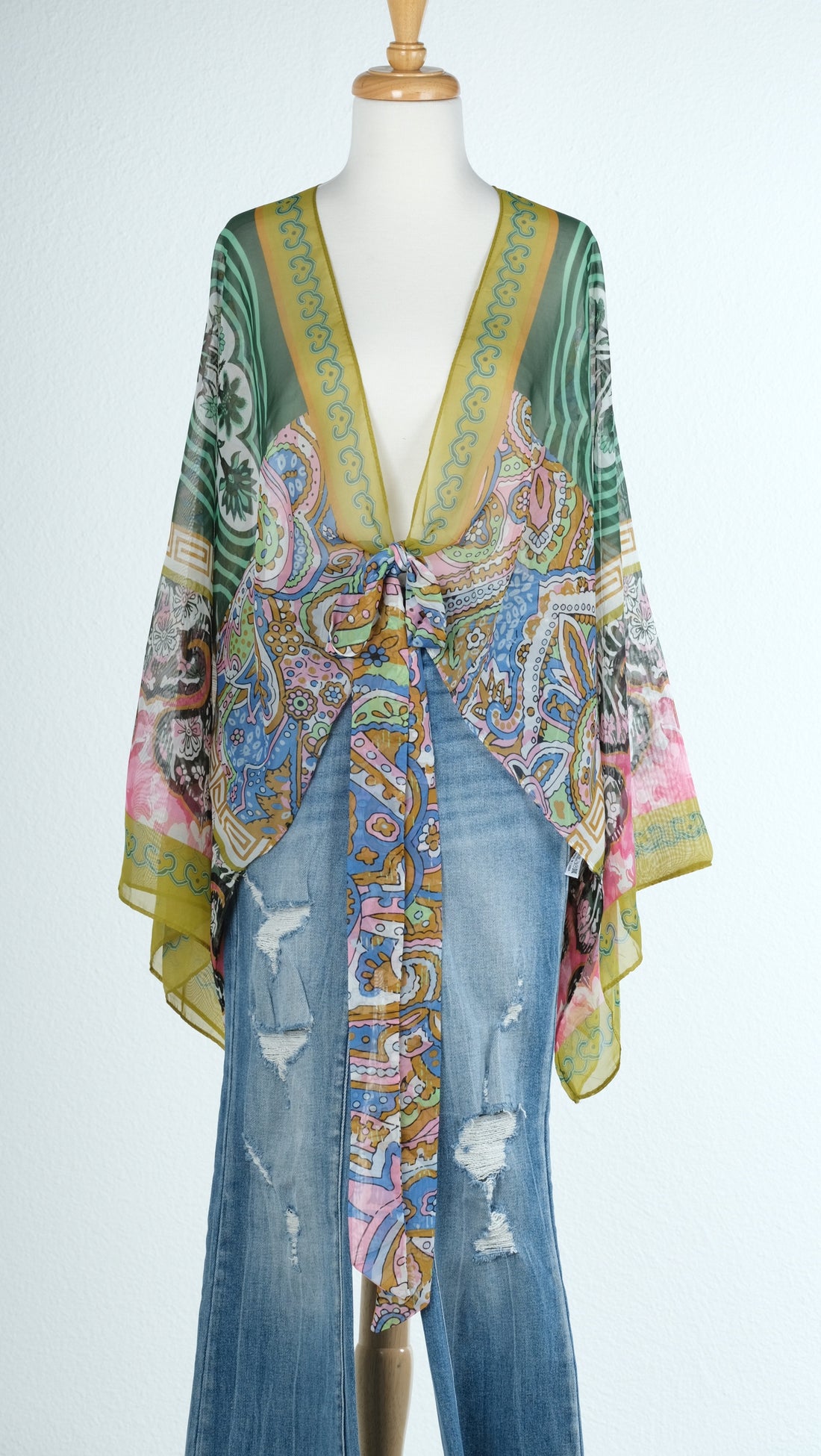 Butterfly Topper in Green/Pink – Chateau Bel Age Boutique